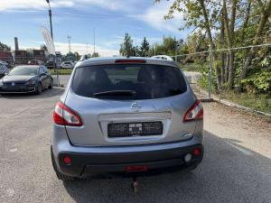 Pelēks Nissan Qashqai 2010 Marijampole, ar dzinēja tilpumu 1.46 L un nobraukumu 312 tūkst. km par 3550 €, foto 7 vietnē AUTOMOTO.COM.LV