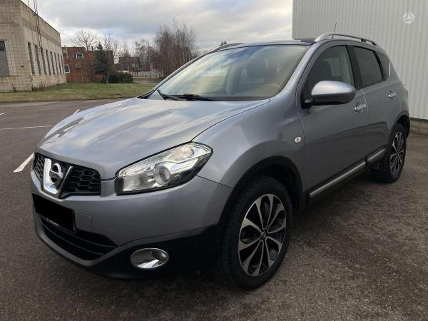 Grey Nissan Qashqai 2011 in Marijampole, with an engine capacity of 1.46 L and mileage of 265 thousand km for 5300 €, photo 3 on AUTOMOTO.COM.LV