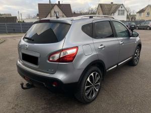 Pelēks Nissan Qashqai 2011 Marijampole, ar dzinēja tilpumu 1.46 L un nobraukumu 265 tūkst. km par 5300 €, foto 9 vietnē AUTOMOTO.COM.LV