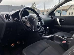 Pelēks Nissan Qashqai 2011 Marijampole, ar dzinēja tilpumu 1.46 L un nobraukumu 265 tūkst. km par 5300 €, foto 14 vietnē AUTOMOTO.COM.LV