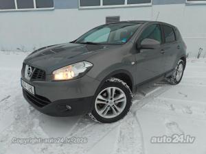 Grey Nissan Qashqai 2011 in Tartu, with an engine capacity of 1.60 L and mileage of 231 thousand km for 3999 €, photo  on AUTOMOTO.COM.LV