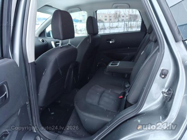 Pelēks Nissan Qashqai 2011 Tartu, ar dzinēja tilpumu 1.60 L un nobraukumu 231 tūkst. km par 3999 €, foto 9 vietnē AUTOMOTO.COM.LV