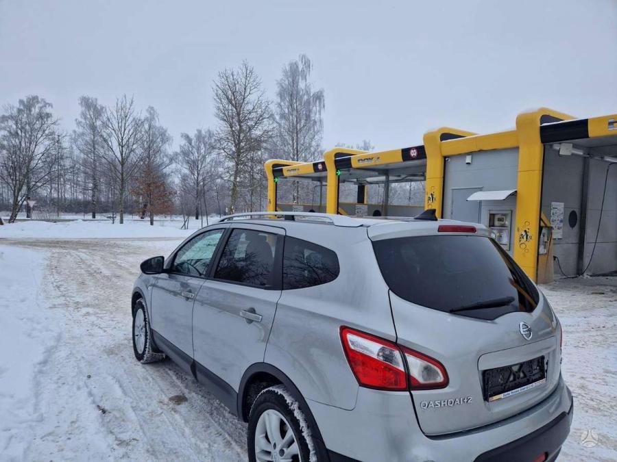 Pelēks Nissan Qashqai 2011 Radviliškis, ar dzinēja tilpumu 2.00 L un nobraukumu 240 tūkst. km par 4600 €, foto 6 vietnē AUTOMOTO.COM.LV