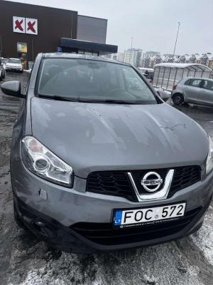Grey Nissan Qashqai 2011 in Vilnius, with an engine capacity of 1.46 L and mileage of 178 thousand km for 4500 €, photo 7 on AUTOMOTO.COM.LV
