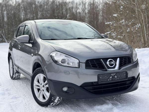 Grey Nissan Qashqai 2011 in Utena, with an engine capacity of 1.60 L and mileage of 228 thousand km for 4750 €, photo 8 on AUTOMOTO.COM.LV