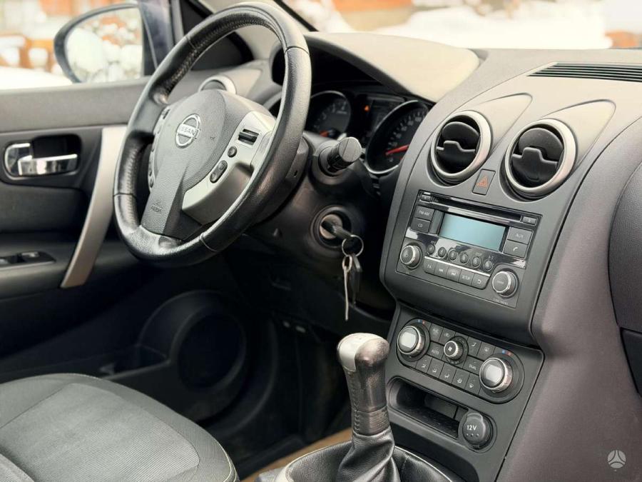 Pelēks Nissan Qashqai 2011 Utena, ar dzinēja tilpumu 1.60 L un nobraukumu 228 tūkst. km par 4750 €, foto 18 vietnē AUTOMOTO.COM.LV