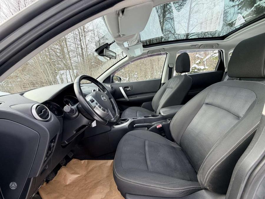 Pelēks Nissan Qashqai 2011 Utena, ar dzinēja tilpumu 1.60 L un nobraukumu 228 tūkst. km par 4750 €, foto 20 vietnē AUTOMOTO.COM.LV