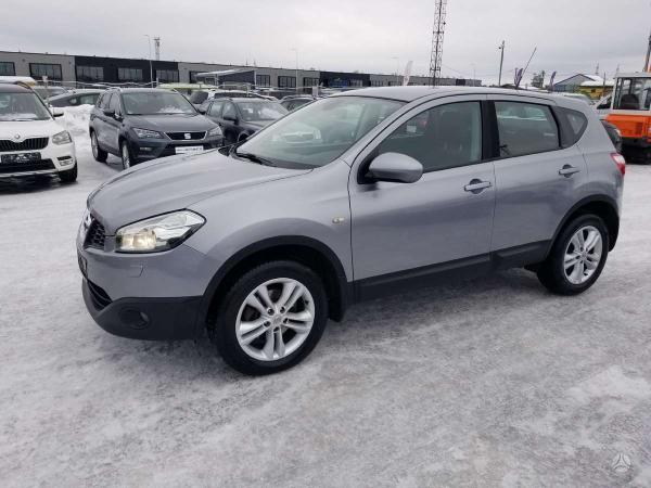 Pelēks Nissan Qashqai 2011 Kauņa, ar dzinēja tilpumu 1.46 L un nobraukumu 256 tūkst. km par 4999 €, foto 3 vietnē AUTOMOTO.COM.LV