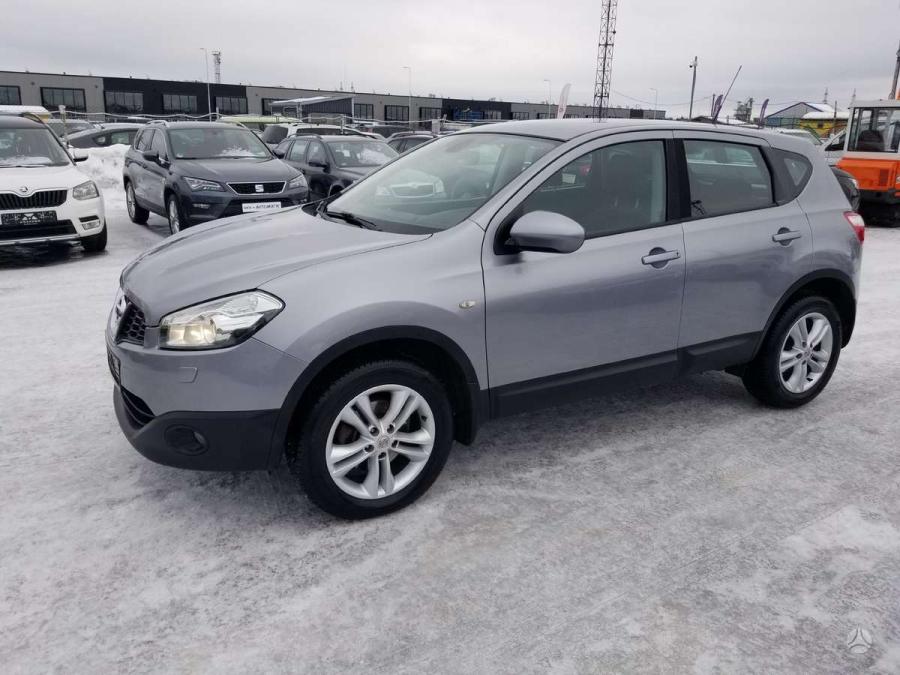 Pelēks Nissan Qashqai 2011 Kauņa, ar dzinēja tilpumu 1.46 L un nobraukumu 256 tūkst. km par 4999 €, foto 3 vietnē AUTOMOTO.COM.LV