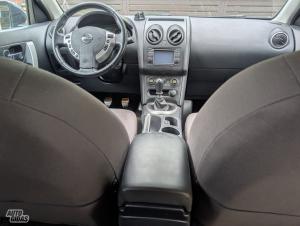 Pelēks Nissan Qashqai 2011 Šauļi, ar dzinēja tilpumu 2.00 L un nobraukumu 196 tūkst. km par 4900 €, foto 8 vietnē AUTOMOTO.COM.LV