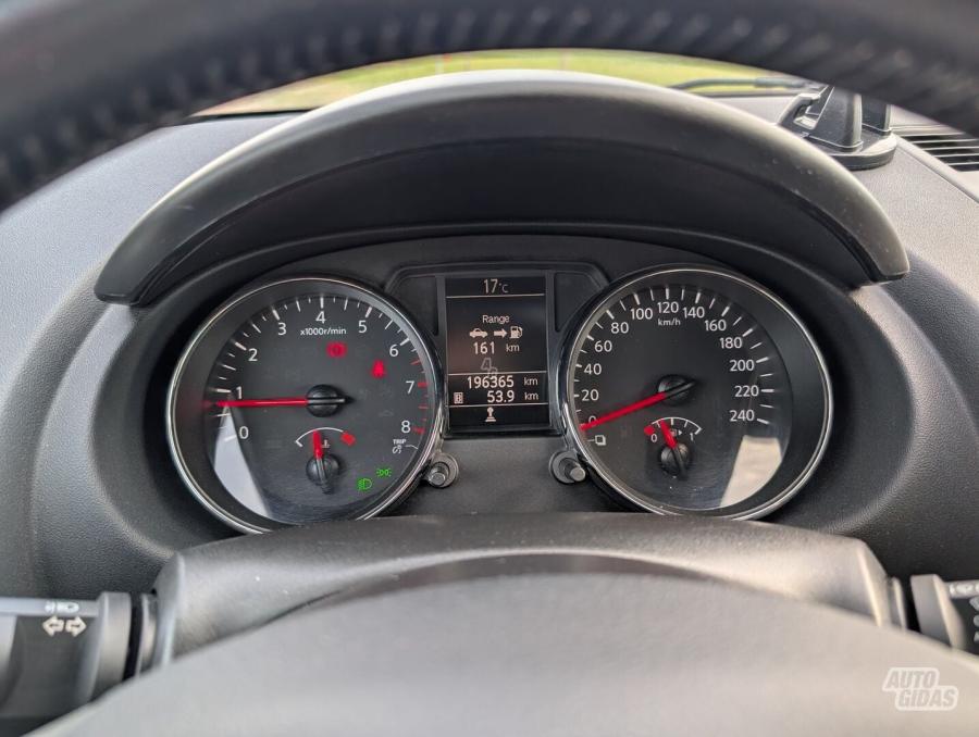 Pelēks Nissan Qashqai 2011 Šauļi, ar dzinēja tilpumu 2.00 L un nobraukumu 196 tūkst. km par 4900 €, foto 15 vietnē AUTOMOTO.COM.LV