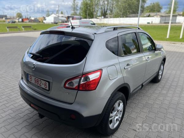 Pelēks Nissan Qashqai 2011 Jēkabpils, ar dzinēja tilpumu 2.00 L un nobraukumu 249 tūkst. km par 6250 €, foto 6 vietnē AUTOMOTO.COM.LV