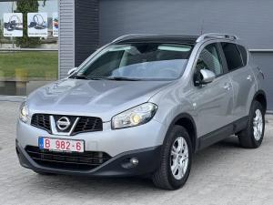 Grey Nissan Qashqai 2011 in Jekabpils, with an engine capacity of 2.00 L and mileage of 249 thousand km for 6450 €, photo 4 on AUTOMOTO.COM.LV