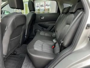 Grey Nissan Qashqai 2011 in Jekabpils, with an engine capacity of 2.00 L and mileage of 249 thousand km for 6450 €, photo 15 on AUTOMOTO.COM.LV