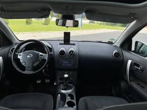 Grey Nissan Qashqai 2011 in Jekabpils, with an engine capacity of 2.00 L and mileage of 249 thousand km for 6450 €, photo 20 on AUTOMOTO.COM.LV