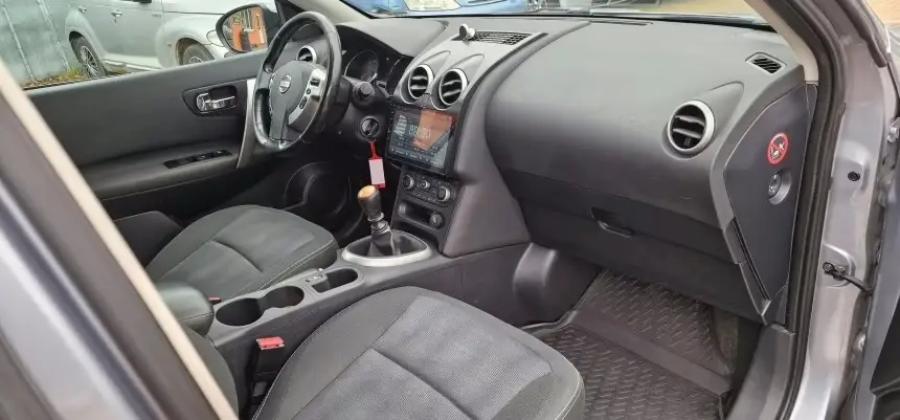 Pelēks Nissan Qashqai 2011 Valmiera, ar dzinēja tilpumu 1.50 L un nobraukumu 276 tūkst. km par 5000 €, foto 12 vietnē AUTOMOTO.COM.LV