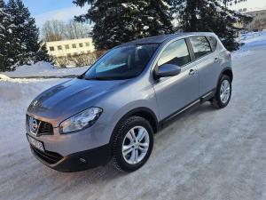 Grey Nissan Qashqai 2011 in Jekabpils, with an engine capacity of 2.00 L and mileage of 334 thousand km for 5790 €, photo  on AUTOMOTO.COM.LV