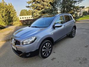Grey Nissan Qashqai 2011 in Jekabpils, with an engine capacity of 2.00 L and mileage of 279 thousand km for 7250 €, photo  on AUTOMOTO.COM.LV