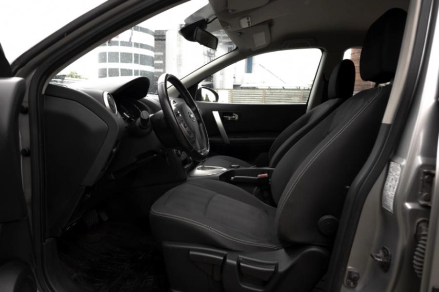 Pelēks Nissan Qashqai 2011 Rīga, ar dzinēja tilpumu 2.00 L un nobraukumu 362 tūkst. km par 6900 €, foto 12 vietnē AUTOMOTO.COM.LV