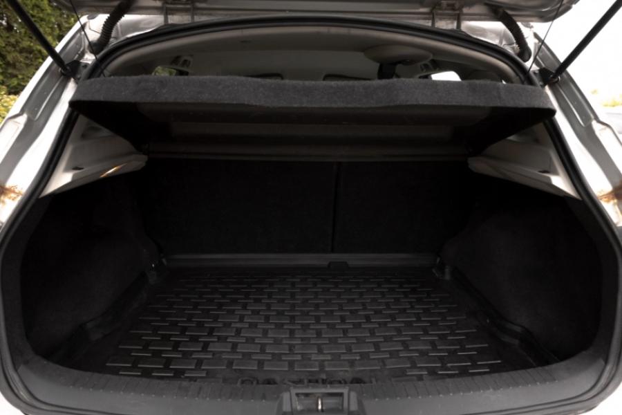 Pelēks Nissan Qashqai 2011 Rīga, ar dzinēja tilpumu 2.00 L un nobraukumu 362 tūkst. km par 6900 €, foto 19 vietnē AUTOMOTO.COM.LV