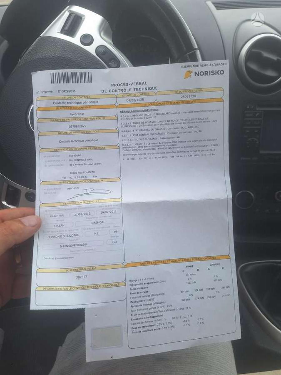 Grey Nissan Qashqai 2011 in Taurage, with an engine capacity of 2.00 L and mileage of 320 thousand km for 4400 €, photo 10 on AUTOMOTO.COM.LV