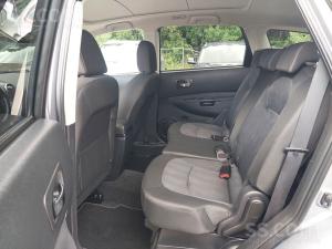 Pelēks Nissan Qashqai 2011 Cēsis, ar dzinēja tilpumu 2.00 L un nobraukumu 230 tūkst. km par 6700 €, foto 8 vietnē AUTOMOTO.COM.LV