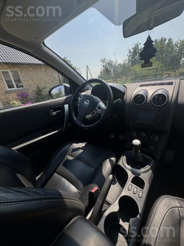 Pelēks Nissan Qashqai 2011 Jelgava, ar dzinēja tilpumu 1.50 L un nobraukumu 219 tūkst. km par 6000 €, foto 5 vietnē AUTOMOTO.COM.LV