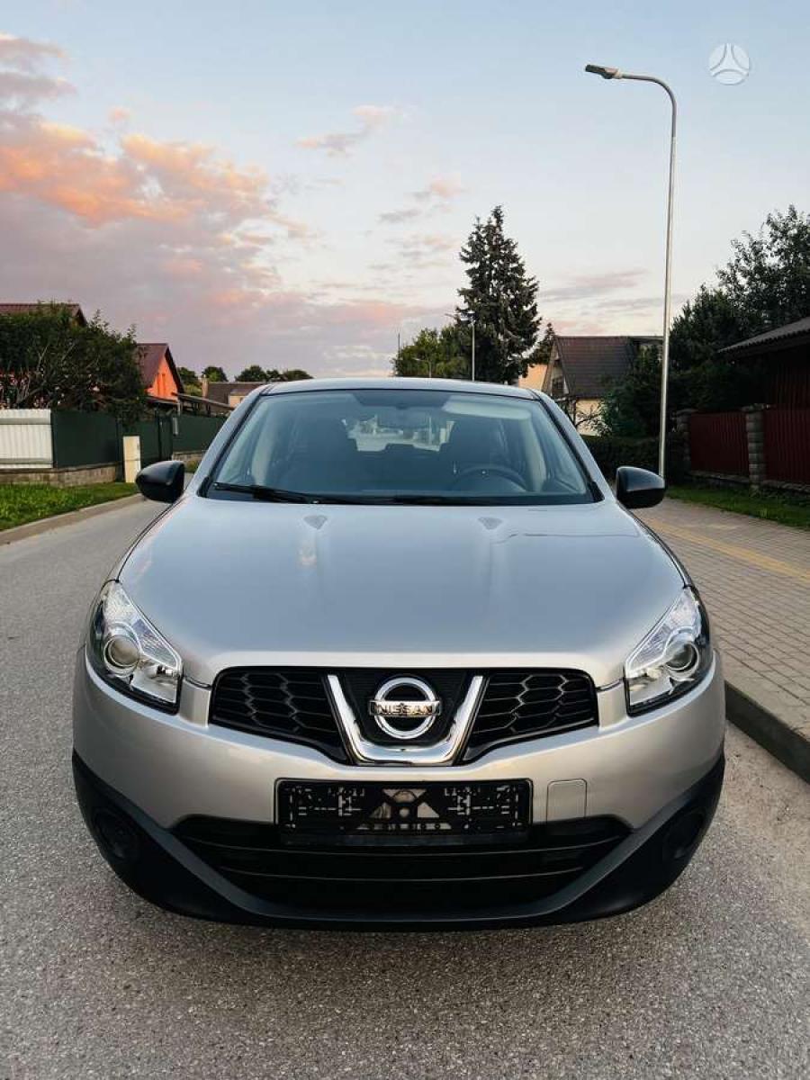 Pelēks Nissan Qashqai 2011 Ukmergė, ar dzinēja tilpumu 1.46 L un nobraukumu 251 tūkst. km par 3850 €, foto 6 vietnē AUTOMOTO.COM.LV