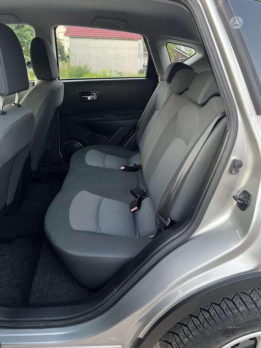 Pelēks Nissan Qashqai 2011 Ukmergė, ar dzinēja tilpumu 1.46 L un nobraukumu 251 tūkst. km par 3850 €, foto 21 vietnē AUTOMOTO.COM.LV