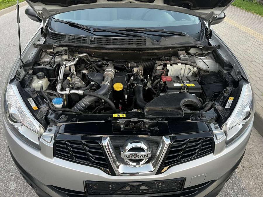 Pelēks Nissan Qashqai 2011 Ukmergė, ar dzinēja tilpumu 1.46 L un nobraukumu 251 tūkst. km par 3850 €, foto 24 vietnē AUTOMOTO.COM.LV