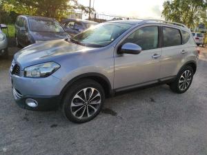 Grey Nissan Qashqai 2011 in Panevezys, with an engine capacity of 1.46 L and mileage of 335 thousand km for 4500 €, photo  on AUTOMOTO.COM.LV