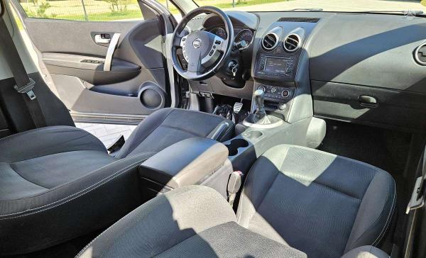 Pelēks Nissan Qashqai 2011 Tauragė, ar dzinēja tilpumu 1.46 L un nobraukumu 212 tūkst. km par 4100 €, foto 10 vietnē AUTOMOTO.COM.LV