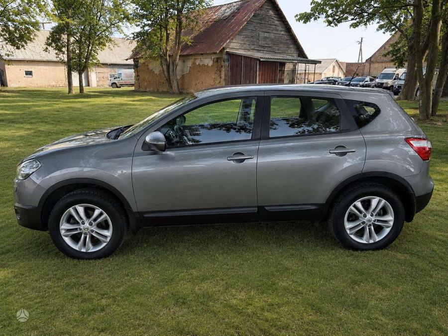 Pelēks Nissan Qashqai 2011 Joniškis, ar dzinēja tilpumu 1.60 L un nobraukumu 313 tūkst. km par 4250 €, foto 6 vietnē AUTOMOTO.COM.LV