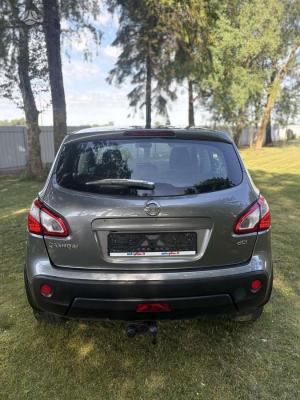 Pelēks Nissan Qashqai 2011 Joniškis, ar dzinēja tilpumu 1.60 L un nobraukumu 313 tūkst. km par 4250 €, foto 8 vietnē AUTOMOTO.COM.LV
