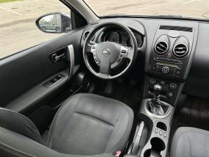 Grey Nissan Qashqai 2011 in Telschi, with an engine capacity of 2.00 L and mileage of 263 thousand km for 4000 €, photo 12 on AUTOMOTO.COM.LV