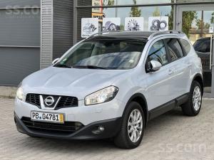 Pelēks Nissan Qashqai 2011 Jēkabpils, ar dzinēja tilpumu 2.00 L un nobraukumu 275 tūkst. km par 6850 €, foto 4 vietnē AUTOMOTO.COM.LV