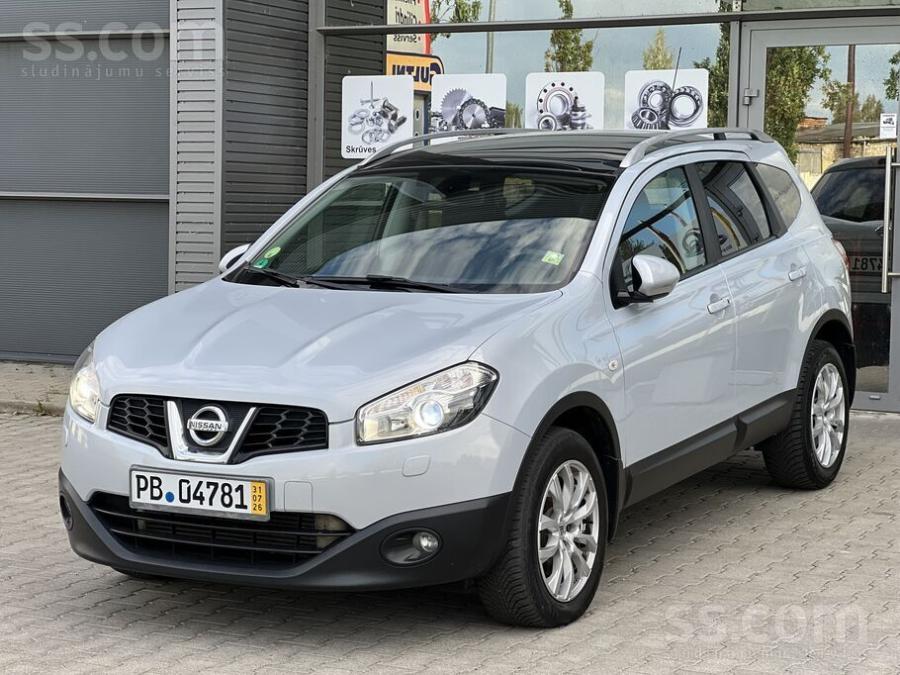Pelēks Nissan Qashqai 2011 Jēkabpils, ar dzinēja tilpumu 2.00 L un nobraukumu 275 tūkst. km par 6850 €, foto 4 vietnē AUTOMOTO.COM.LV