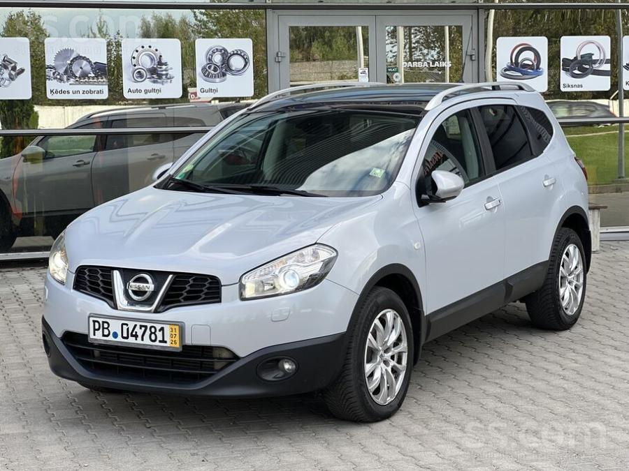 Pelēks Nissan Qashqai 2011 Jēkabpils, ar dzinēja tilpumu 2.00 L un nobraukumu 275 tūkst. km par 6850 €, foto 9 vietnē AUTOMOTO.COM.LV