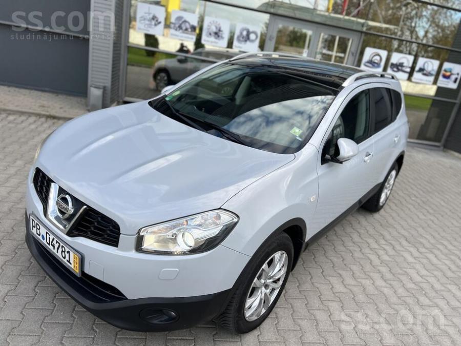Pelēks Nissan Qashqai 2011 Jēkabpils, ar dzinēja tilpumu 2.00 L un nobraukumu 275 tūkst. km par 6850 €, foto 11 vietnē AUTOMOTO.COM.LV