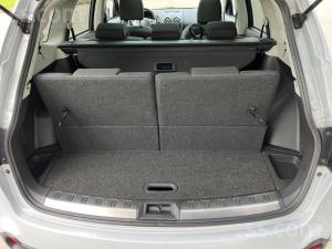 Pelēks Nissan Qashqai 2011 Jēkabpils, ar dzinēja tilpumu 2.00 L un nobraukumu 275 tūkst. km par 6850 €, foto 12 vietnē AUTOMOTO.COM.LV