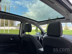 Pelēks Nissan Qashqai 2011 Jēkabpils, ar dzinēja tilpumu 2.00 L un nobraukumu 275 tūkst. km par 6850 €, foto 17 vietnē AUTOMOTO.COM.LV