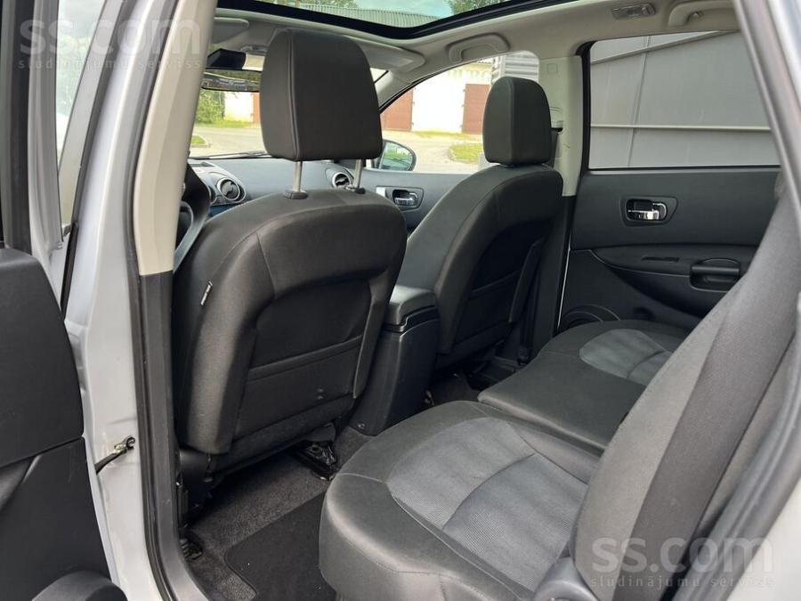 Pelēks Nissan Qashqai 2011 Jēkabpils, ar dzinēja tilpumu 2.00 L un nobraukumu 275 tūkst. km par 6850 €, foto 19 vietnē AUTOMOTO.COM.LV