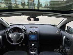 Pelēks Nissan Qashqai 2011 Jēkabpils, ar dzinēja tilpumu 2.00 L un nobraukumu 275 tūkst. km par 6850 €, foto 20 vietnē AUTOMOTO.COM.LV