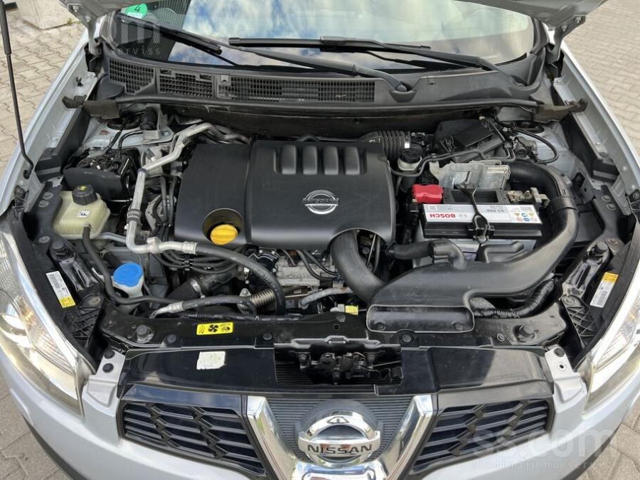 Pelēks Nissan Qashqai 2011 Jēkabpils, ar dzinēja tilpumu 2.00 L un nobraukumu 275 tūkst. km par 6850 €, foto 25 vietnē AUTOMOTO.COM.LV