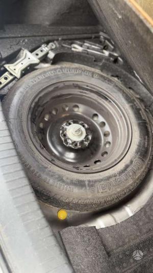 Grey Nissan Qashqai 2011 in Vilnius, with an engine capacity of 2.00 L and mileage of 205 thousand km for 3900 €, photo 28 on AUTOMOTO.COM.LV