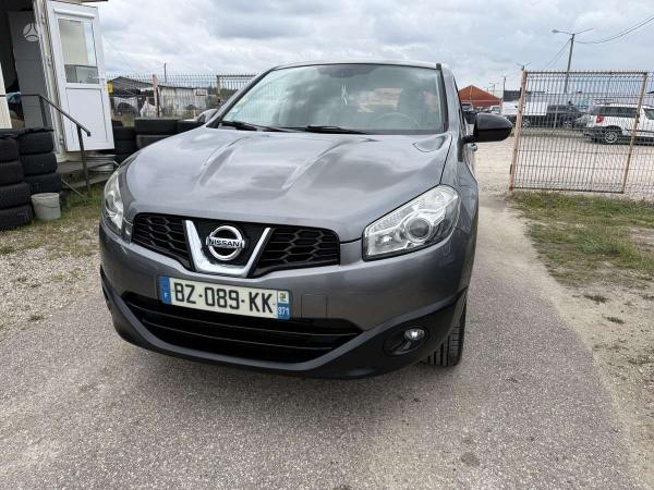 Nissan Qashqai 2011 Viļņa vietnē Pelēks Nissan Qashqai 2011 Viļņa, ar dzinēja tilpumu 1.46 L un nobraukumu 260 tūkst. km par 4200 €, foto 3 vietnē AUTOMOTO.COM.LV