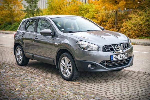 Pelēks Nissan Qashqai 2012 Rīga, ar dzinēja tilpumu 1.60 L un nobraukumu 0 tūkst. km par 4590 €, foto 3 vietnē AUTOMOTO.COM.LV