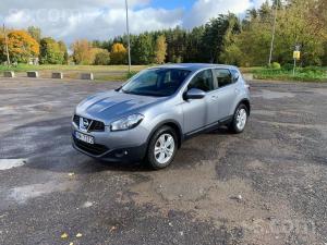 Grey Nissan Qashqai 2012 in Riga, with an engine capacity of 1.60 L and mileage of 226 thousand km for 4000 €, photo 2 on AUTOMOTO.COM.LV