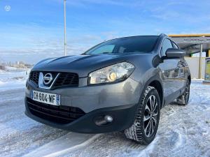Grey Nissan Qashqai 2012 in Taurage, with an engine capacity of 1.60 L and mileage of 208 thousand km for 5700 €, photo 10 on AUTOMOTO.COM.LV