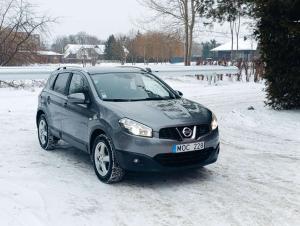 Grey Nissan Qashqai 2012 in Kaunas, with an engine capacity of 1.46 L and mileage of 296 thousand km for 3700 €, photo 2 on AUTOMOTO.COM.LV